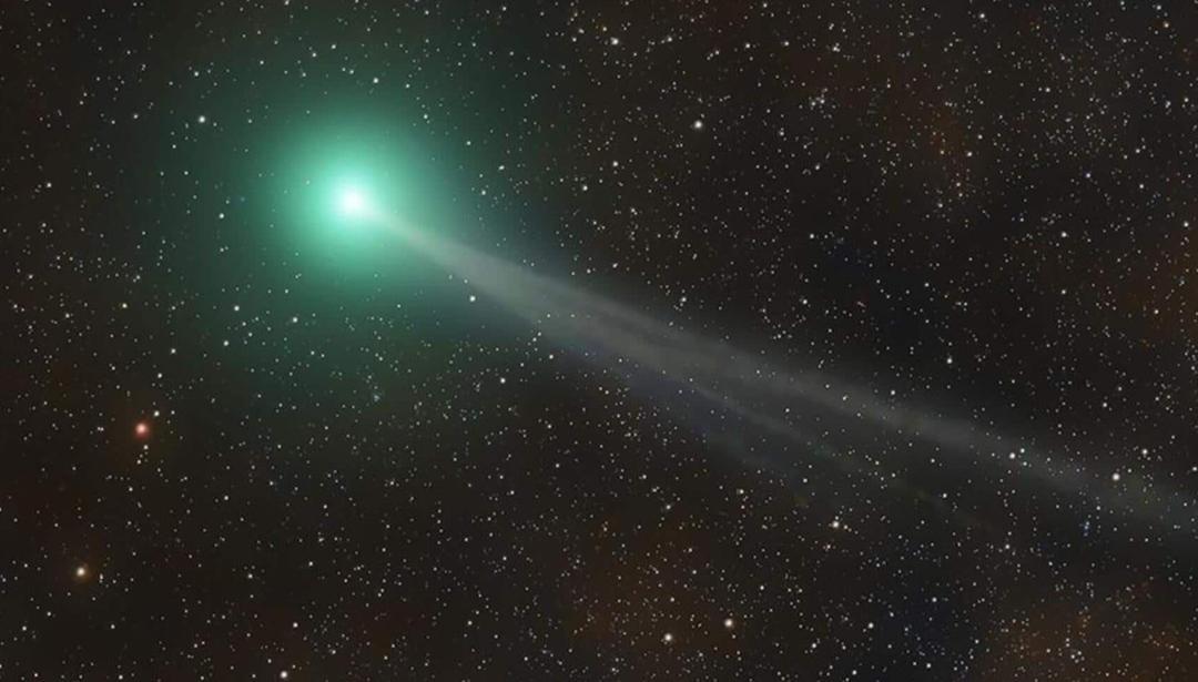 Comet seen once in 1,350 years to appear soon | Science News | Inshorts